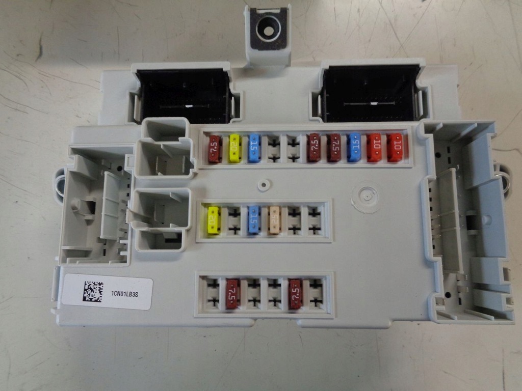 JEEP GRAND CHEROKEE SKRZYNKA MODUŁ BSI BEZPIECZNIK - 12853970153 - oficjalne archiwum Allegro