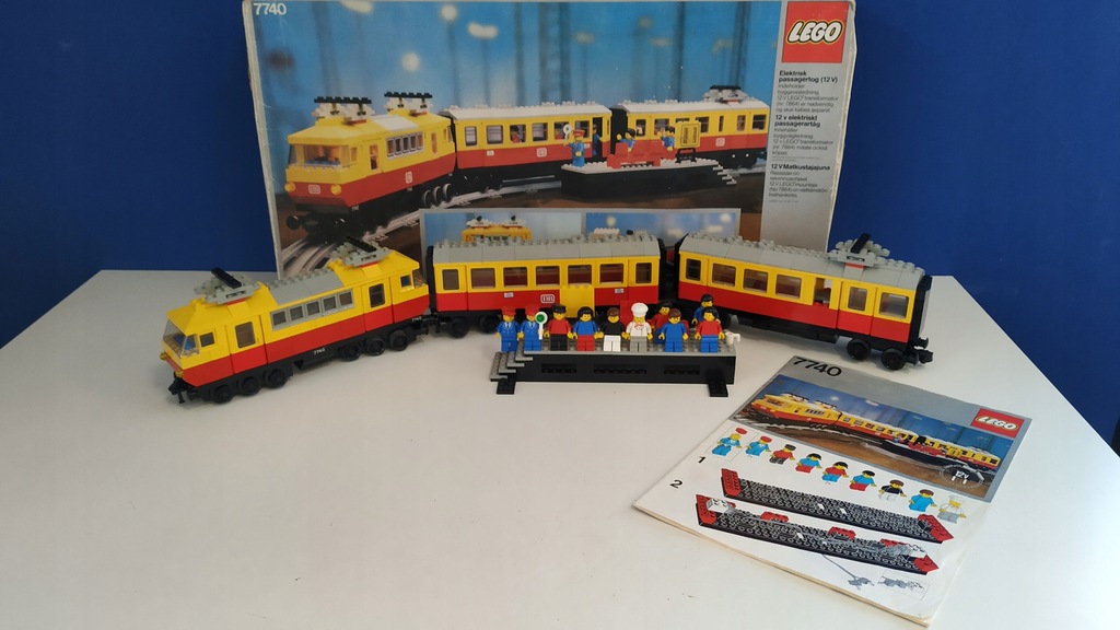 Lego Train 7740 Inter-City Passenger Train - 13913555812 - oficjalne ...
