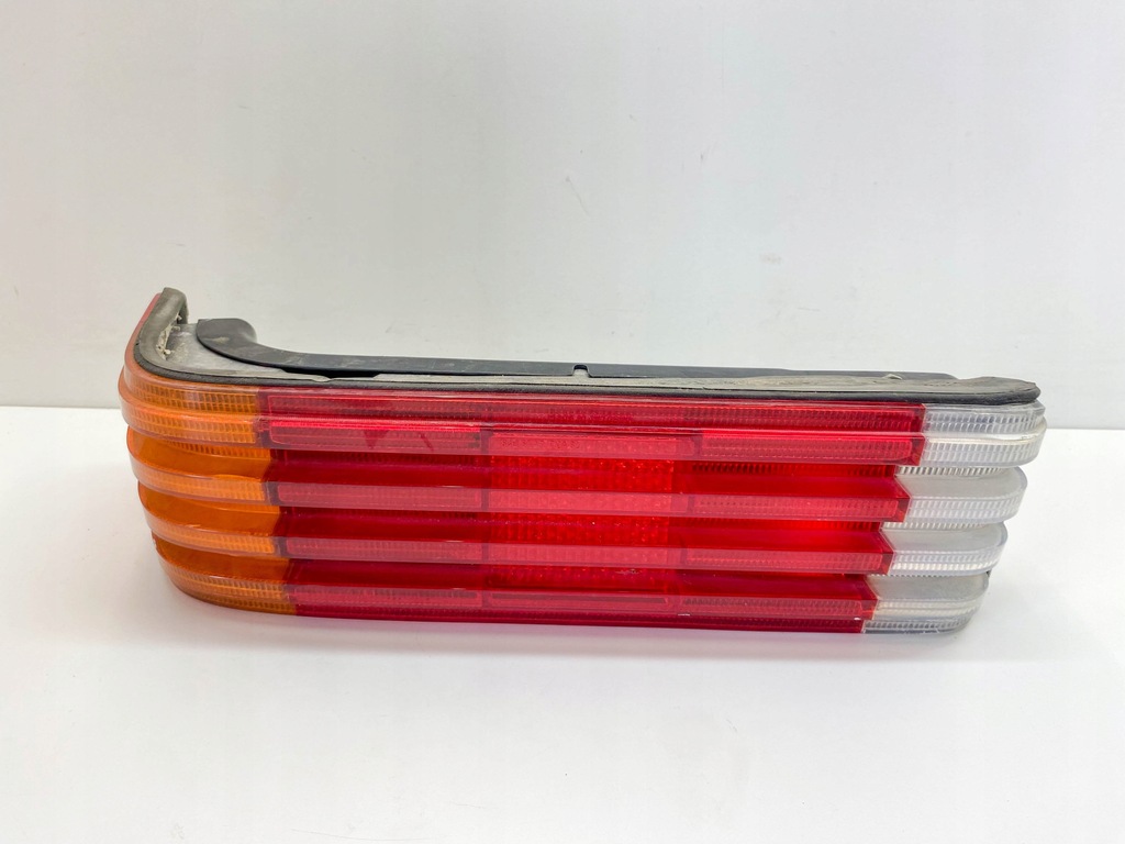 A1078201564 Lampa lewa tylna MERCEDES-BENZ SL R107 560 SL 1987 ...