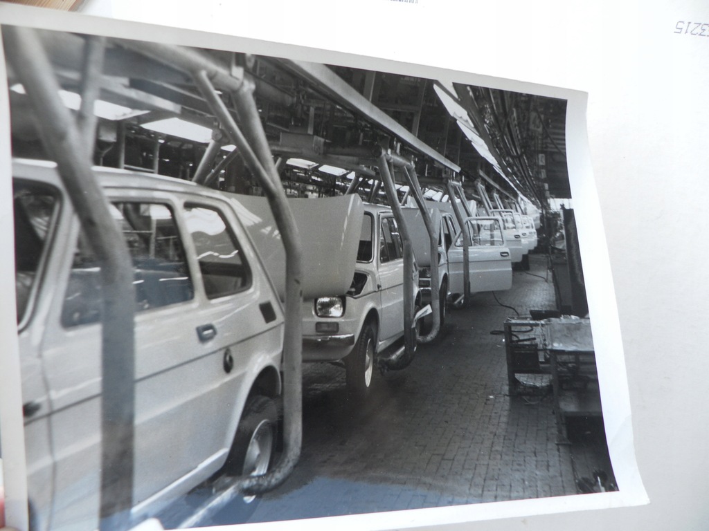 KRZYSZTOF WOJCIEWSKI FSO FIAT 126P PRL FABRYKA FSO - 13129763972 ...