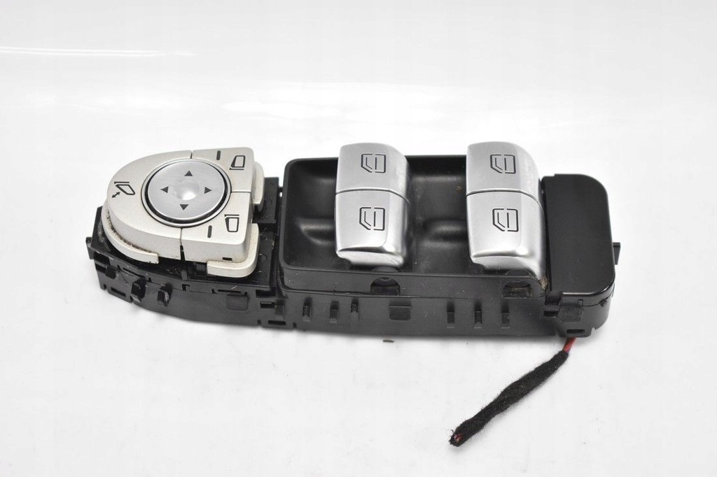 PANEL PRZEŁĄCZNIK SZYB MERCEDES W205 CABRIO - 12406321998 - oficjalne ...