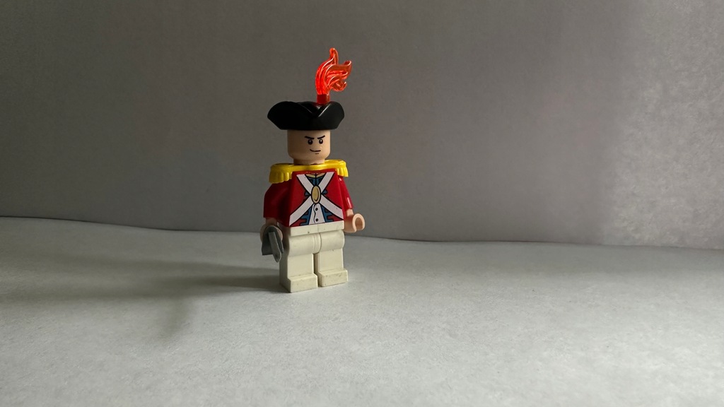 LEGO PIRATES OF THE CARIBBEAN FIGURKA KING GEORGE'S SOLDIER poc019 ...