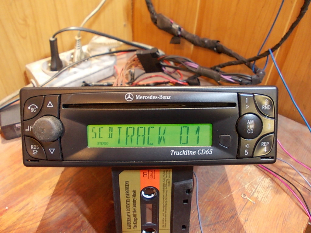RADIO BECKER MERCEDES 24V TRUCKLINE DAF VOLVO CD65 CD70 - 14992119313 ...