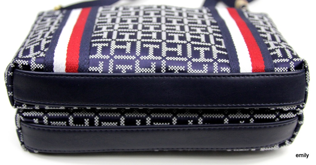 52)TOREBKA torba damska Tommy Hilfiger listonoszka - 7362705165 ... 52)TOREBKA torba damska Tommy Hilfiger listonoszka - 7362705165 ...