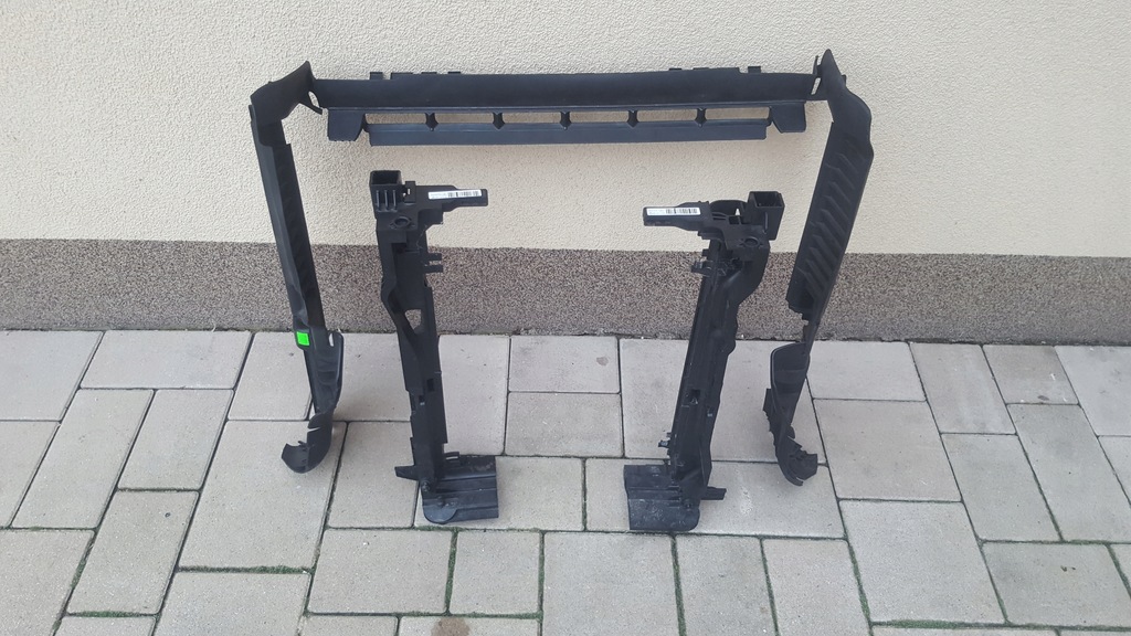 Mocowanie chłodnic Mercedes A0995041700+A099504190 - 7726240856 ...