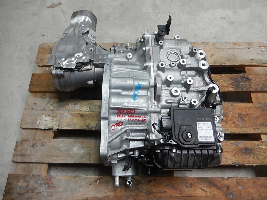 SKRZYNIA BIEGÓW AUTOMAT XC60 II B4 4X4 AWF8G45 - 11539221568 - oficjalne archiwum Allegro