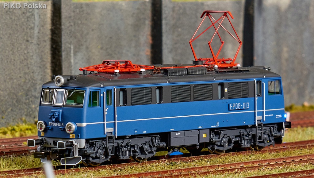 PIKO 96383 Lokomotywa EP08-013 PKP Intercity Ep.V - 11333884068 - oficjalne archiwum Allegro