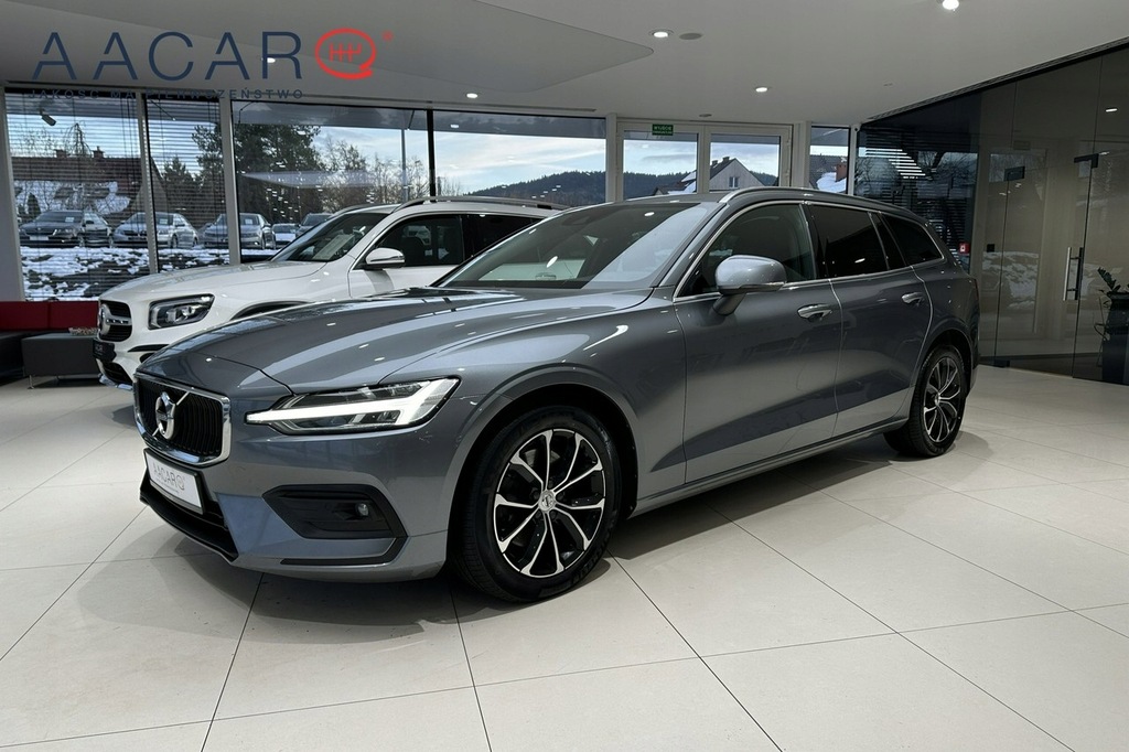 Volvo V60 Momentum Pro, FV23%, gwarancja - 14884808604 - oficjalne ...