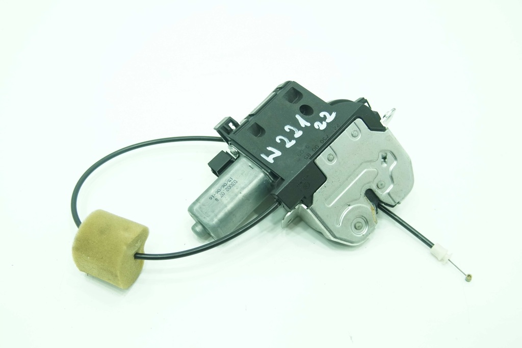 ZAMEK KLAPY TYŁ TYLNEJ DOCIĄG BAGAŻNIKA MERCEDES W221 A2217500085 ...