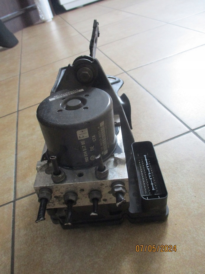 VW GOLF VI AUDI A3 8P LIFT POMPA ABS 1K0614517BE 1K0907379AE - 16172195502 - oficjalne archiwum ...
