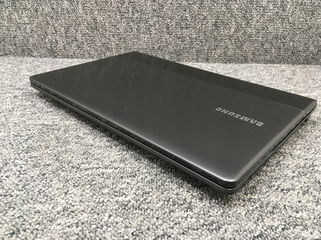 SAMSUNG NP300E5C 2x2,4GHZ 15,6'' 500GB HDD DP12 - 9194257947 ...