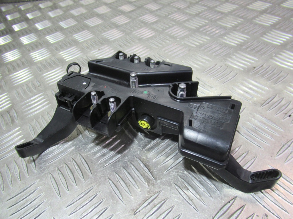 MERCEDES W217 MODUL KLEMA BEZPIECZNIK A2225407039 - 13384936422 ...