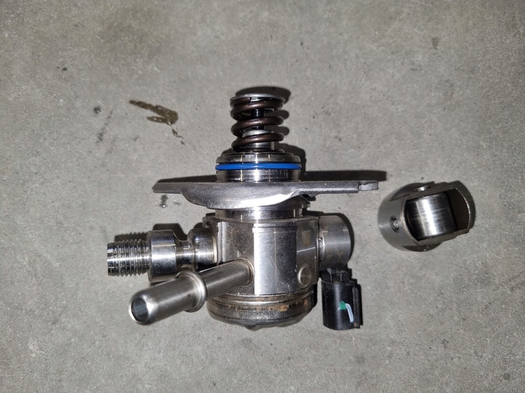 Pompa wtryskowa paliwowa 1.4T Astra K V 12687537 - 12608055733 ...