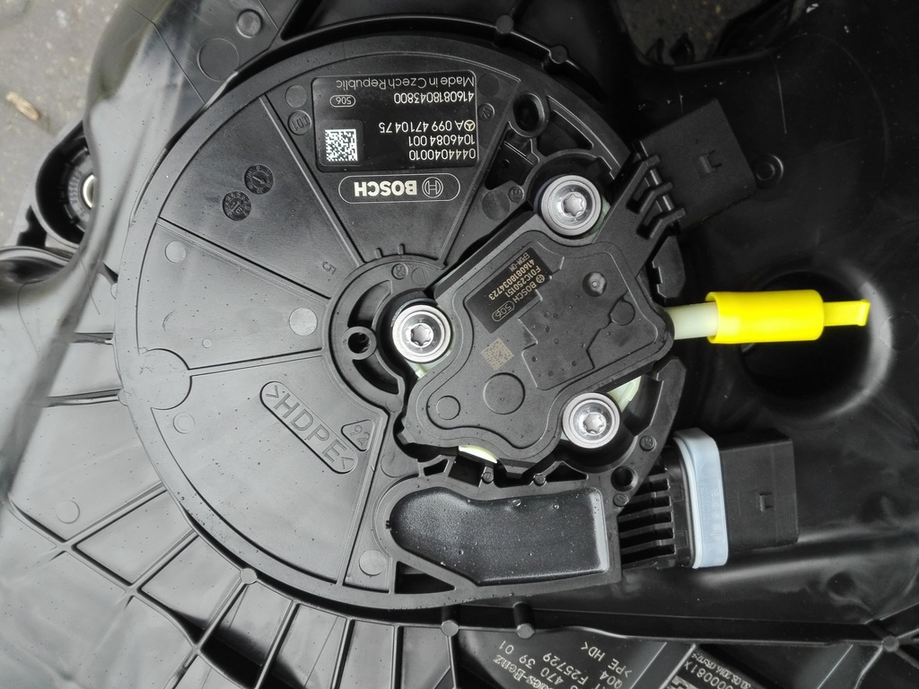 NOWY ZBIORNIK ADBLUE MERCEDES 205 470 39 01 - 7250123479 - oficjalne ...