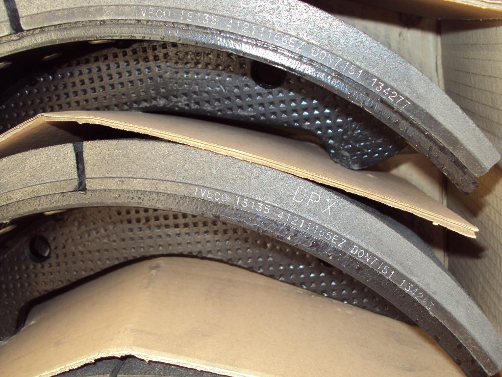 Купить КОЛОДКИ ЗАДНИЕ ТОРМОЗНЫЕ IVECO TRAKKER ASTRA 2995824: отзывы ...