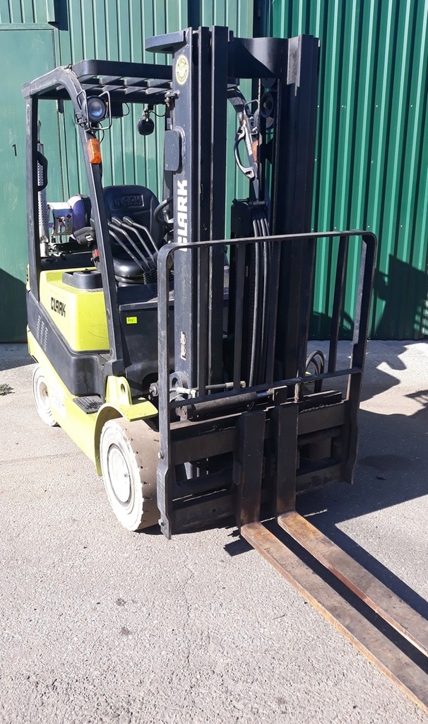 Wózek widłowy Clark C18L - 8591929673 - oficjalne archiwum Allegro