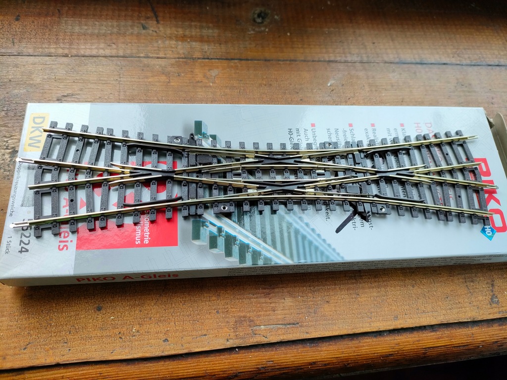 PIKO 55224 DKW Zwrotnica krzyżowa PIKO A-Gleis - 14445072653 - oficjalne archiwum Allegro