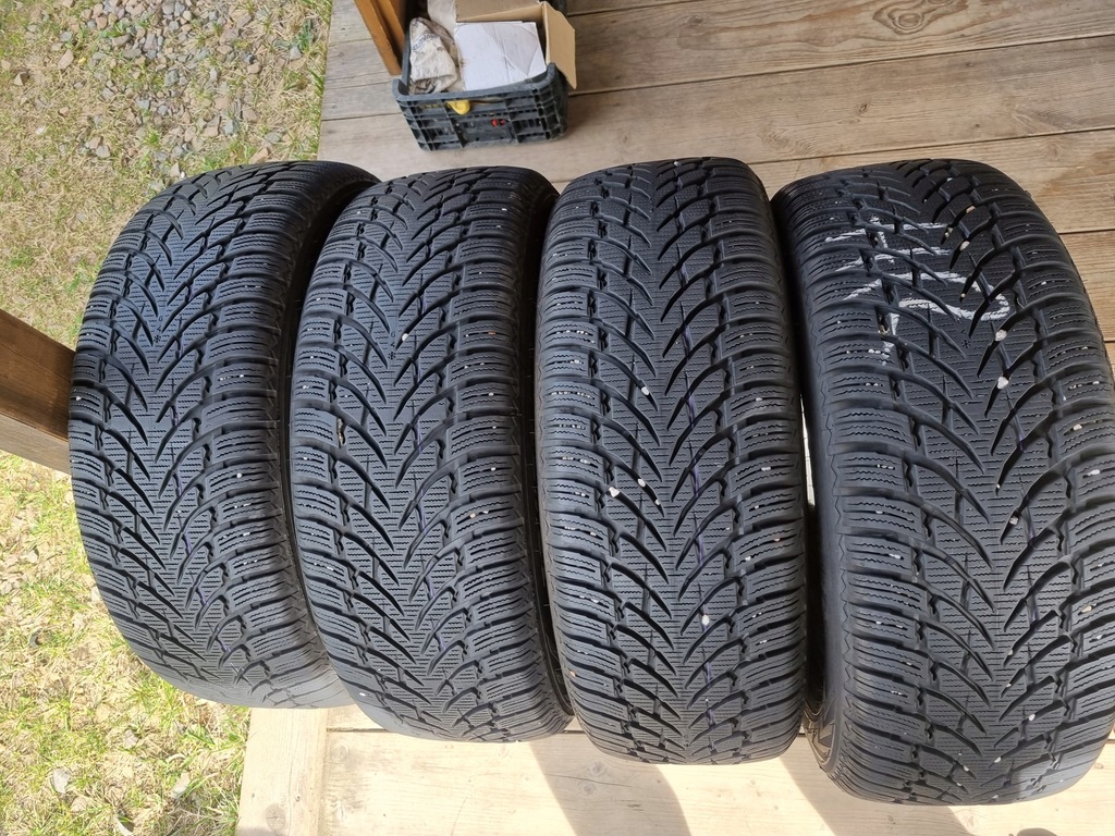 OPONY NOKIAN TYRES WR SUV4 225/60R17 2020r.7mm - 13471159217 - oficjalne archiwum Allegro