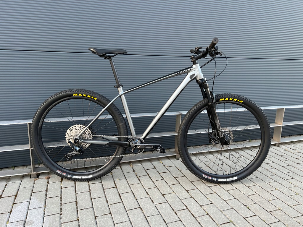 SCOTT SCALE 965 L 29 ROWER CUBE GIANT TREK MERIDA - 13681668973 ...