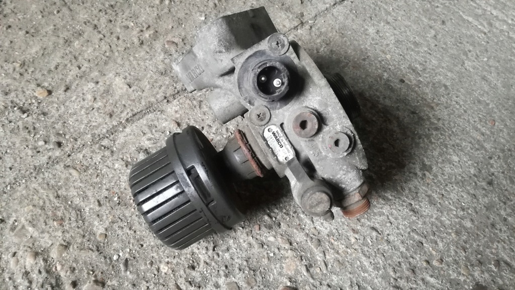 9324000240 OSUSZACZ PODSTAWA ACTROS ATEGO AXOR - 7068836345 - oficjalne ...