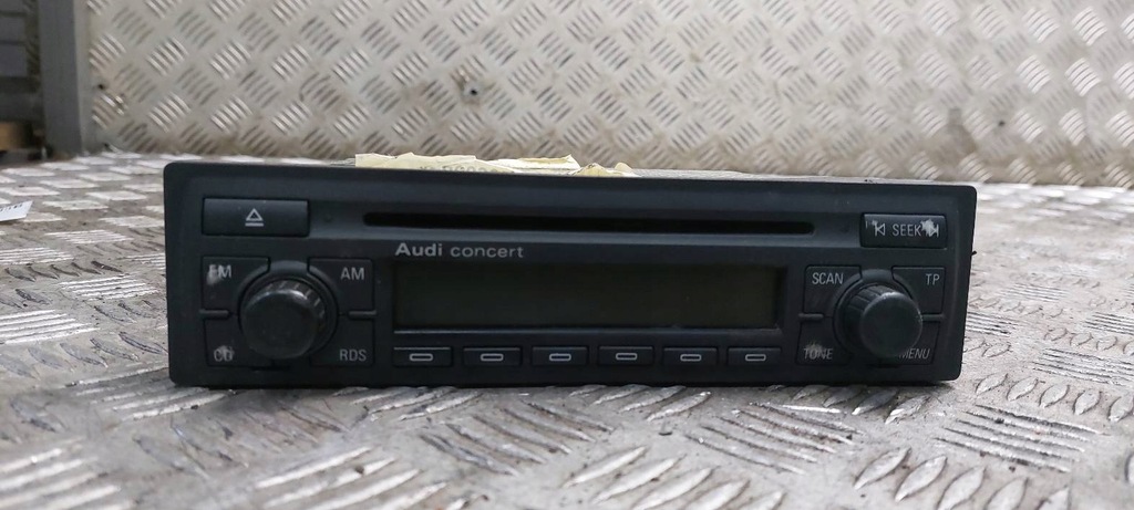 RADIO ODTWARZACZ AUDI A6 C5 AUDI CONCERT - 12649835013 - oficjalne archiwum Allegro