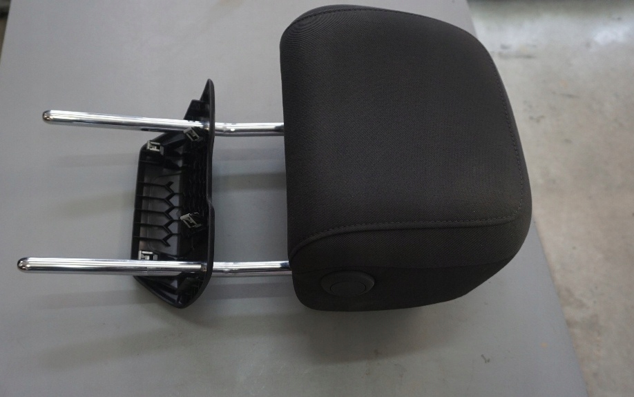 AUDI A4 B9 ZAGŁÓWEK FOTELA KIEROWCY REGULOWANY - 11885449616 ...