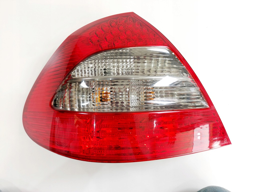 MERCEDES W211 LIFT LAMPA LEWY LEWA TYŁ A2118202564 - 12367344350 ...