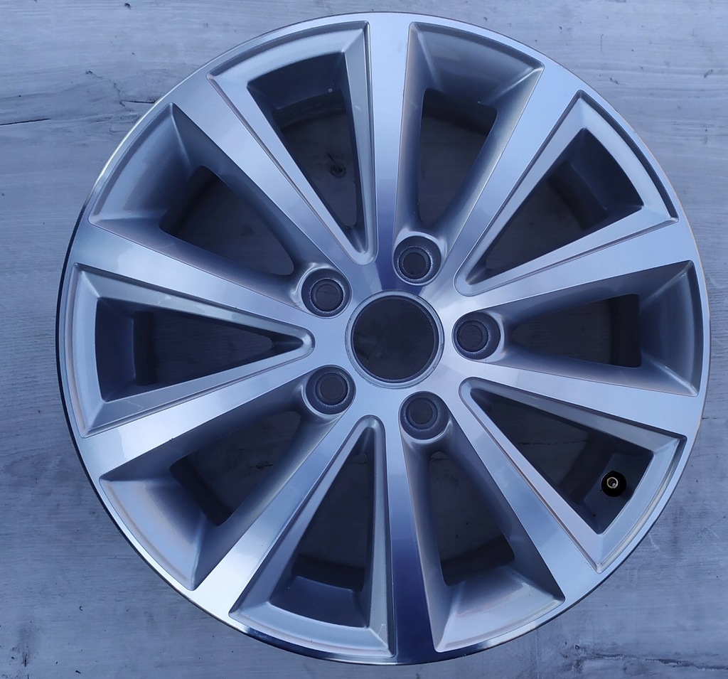 FELGA VW TOURAN GOLF VI 6.5x16 ET50 1T0 1T0601025S - 12026924843 - oficjalne archiwum Allegro