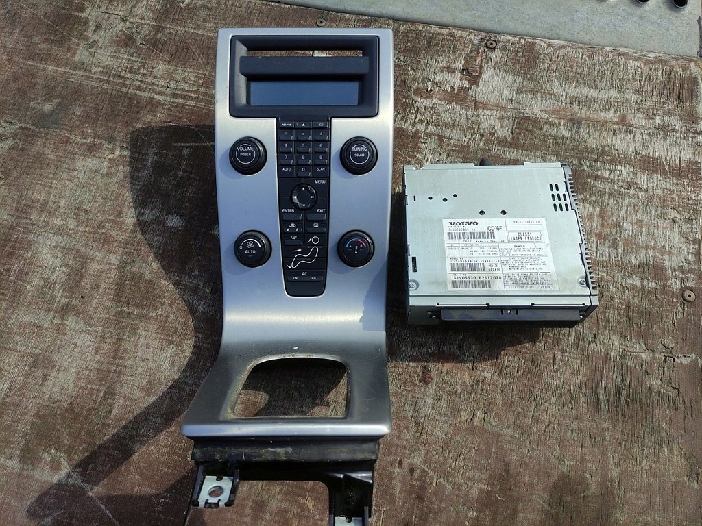 volvo S40 II V50 04-12 panel nawiewu wyświetlacz - 13572376233 - oficjalne archiwum Allegro