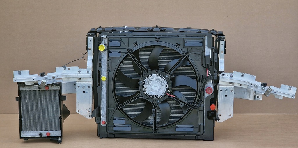 PAS PRZEDNI CHŁODNICE BMW X5 F15 X6 F16 M50D - 13955511270 - oficjalne ...