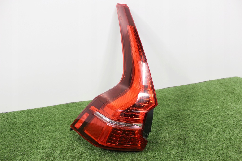 LAMPA TYŁ TYLNA LEWA VOLVO XC60 II 31420427 - 12789226698 - oficjalne ...