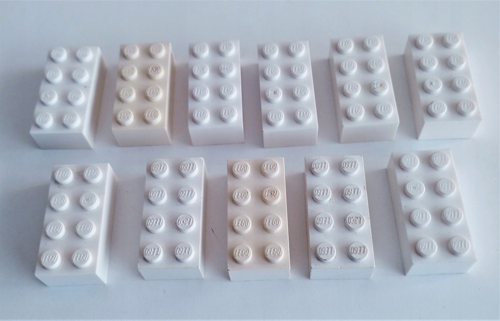 Lego 300101 3001 2x4 Brick White - 11 Pcs USED - 14370691506 - oficjalne archiwum Allegro