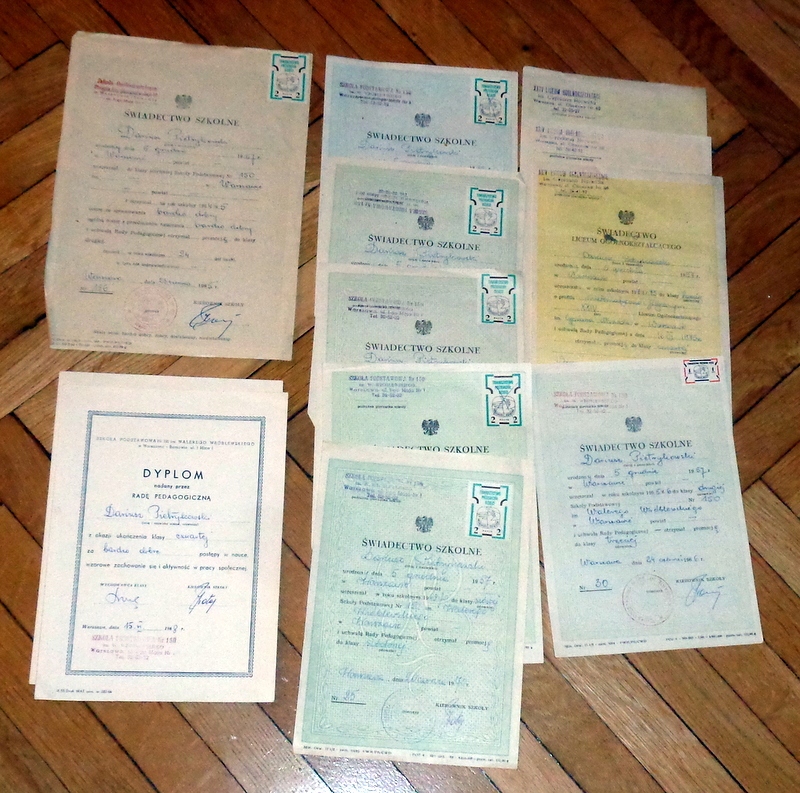 Świadectwa z PRL-u z Warszawy - lata 60'-70'- zestaw. - 15057221605 - oficjalne archiwum Allegro