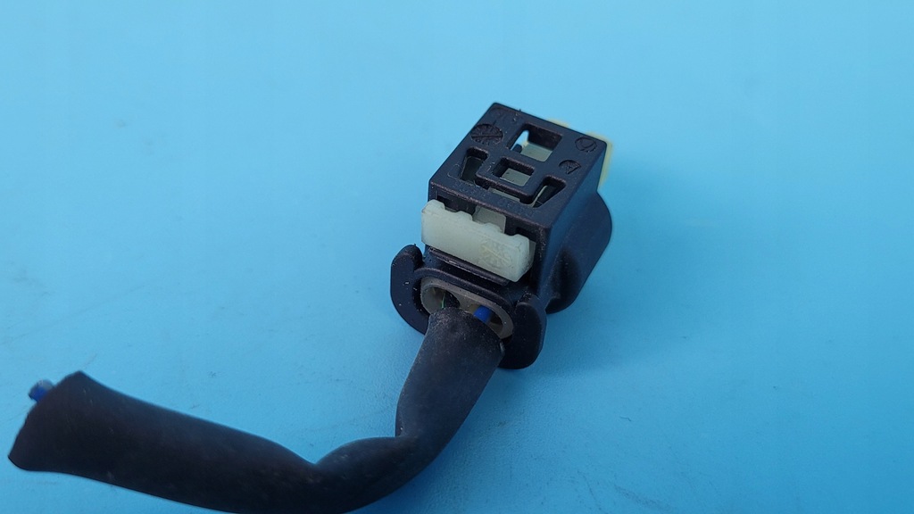 MERCEDES WTYCZKA KOSTKA A0225452026 2 PIN - 11199602070 - oficjalne ...