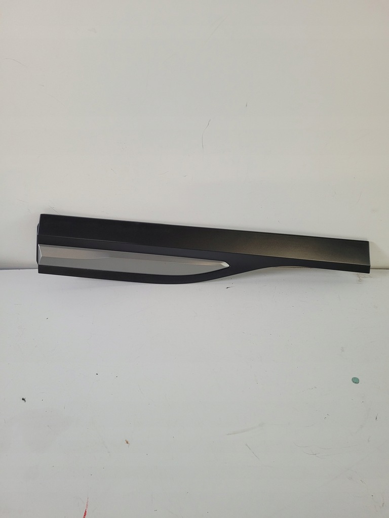 LISTWA DRZWI PRAWA TYŁ HYUNDAI KONA 87732-J9500 - 13573592035 ...