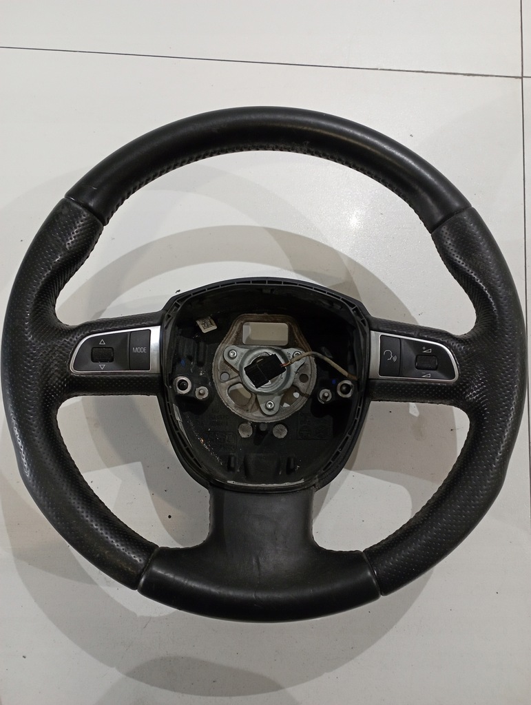 AUDI A3 8P KIEROWNICA SKÓRA 8R0419091G TNA - 14956452359 - oficjalne archiwum Allegro