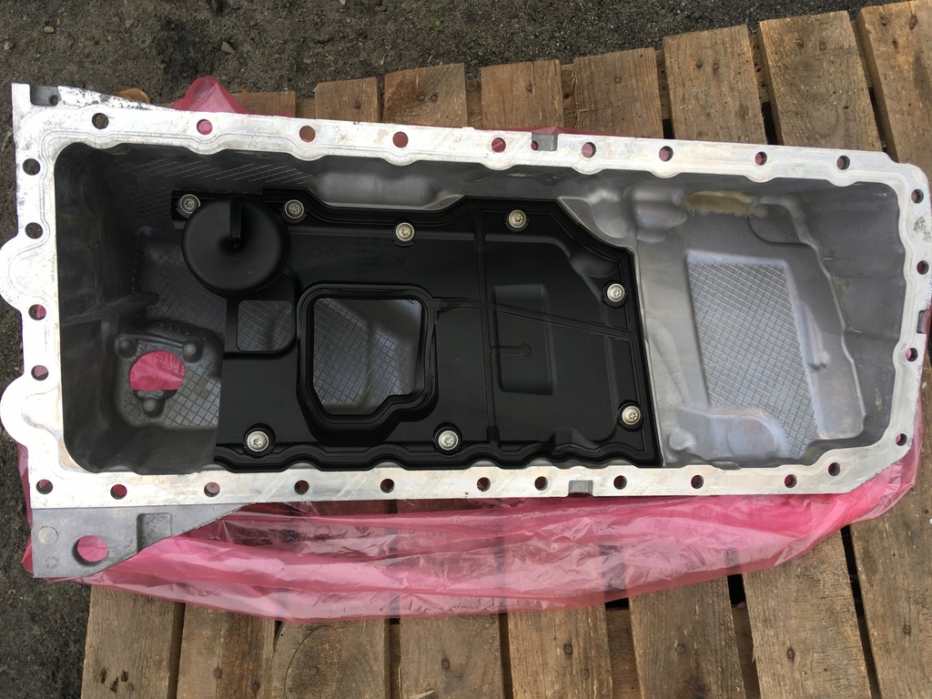 BMW M4 F82 - M3 F80 - M2 F87 Miska Olejowa - NOWA - 10975412005 ...