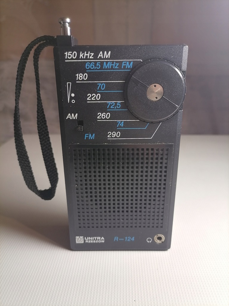 Radio Unitra Rzeszów R-124 Przestrojone PRL - 11630884112 - oficjalne ...