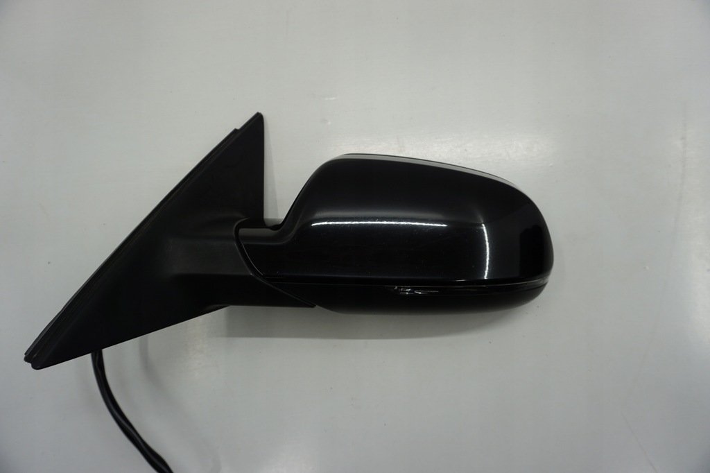 AUDI A4 B8 LUSTERKO LEWE 8PIN LY9B UK - 12079037355 - oficjalne ...