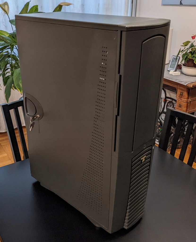 Obudowa Chieftec Big Tower DA-01WD-FPD - 11965015151 - oficjalne ...