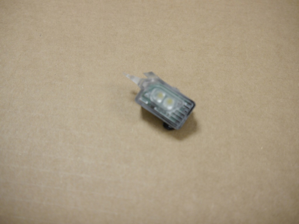 AUDI A4 A5 LAMPKA LED KLAMKI DRZWI PRZÓD 8W0947134 - 12316359848 ...