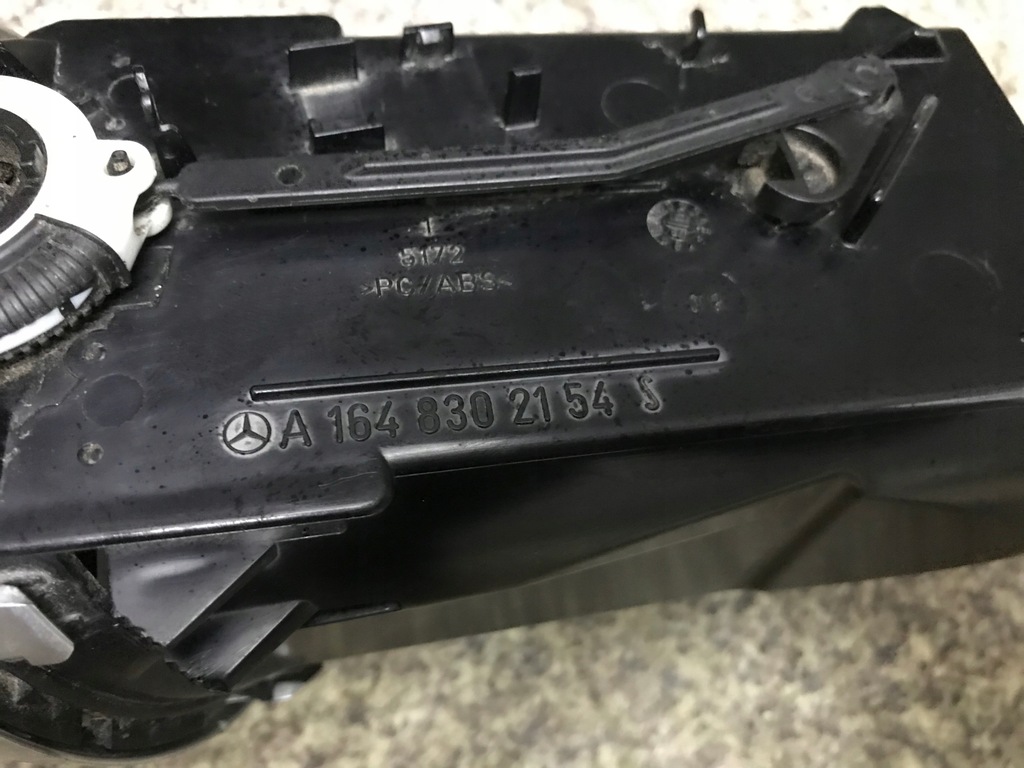 Mercedes ML W164 kratka nawiewu srodkowa ORG KPL - 12731818522 ...