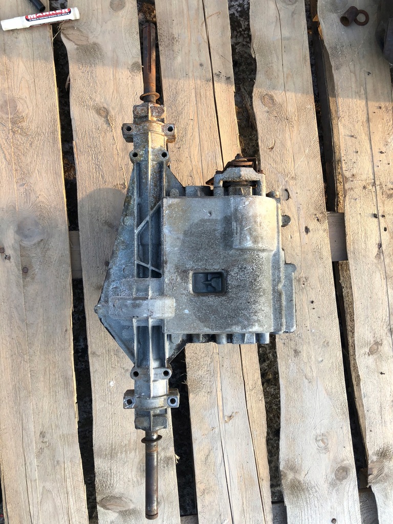 Skrzynia Traktorek Peerless Tecumseh 930 011 - 11713133532 - oficjalne ...