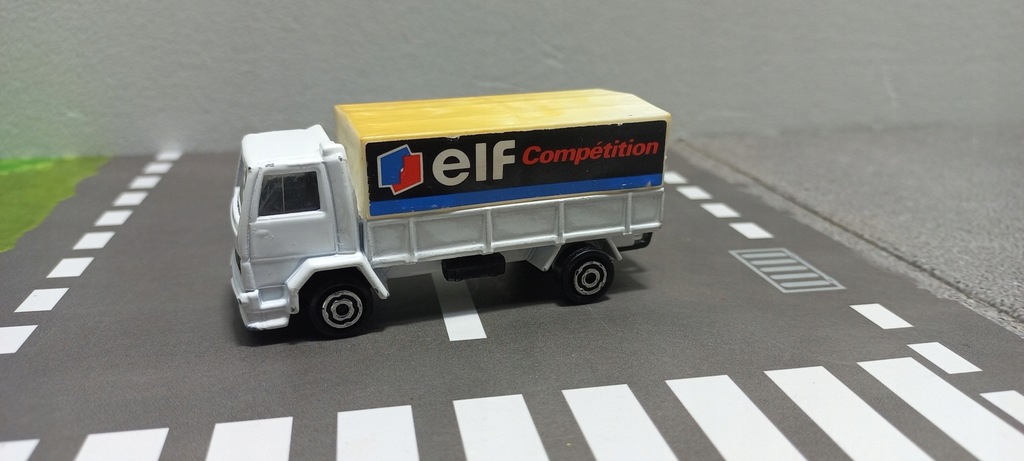 RESORAK MAJORETTE FORD - ELF COMPETITION - 12790720893 - oficjalne ...