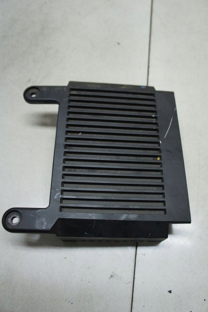 VOLVO V70 III WZMACNIACZ RADIA 31282144 08-16 53 - 11661668118 ...