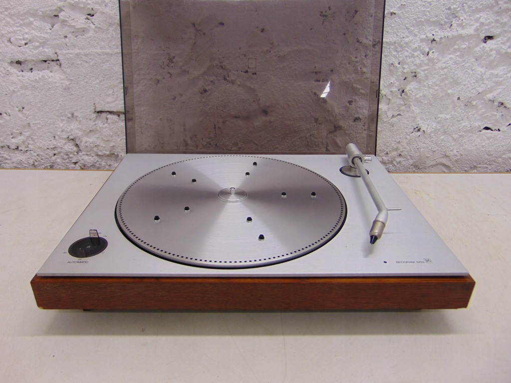 Gramofon Bang & Olufsen Beogram 1202 - 12221906900 - oficjalne archiwum ...