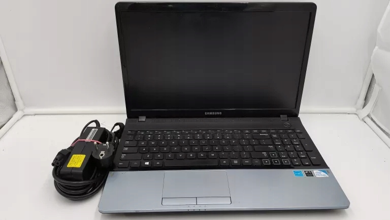 LAPTOP SAMSUNG NP300E5C / *OKAZJA* - 13597579095 - oficjalne archiwum ...