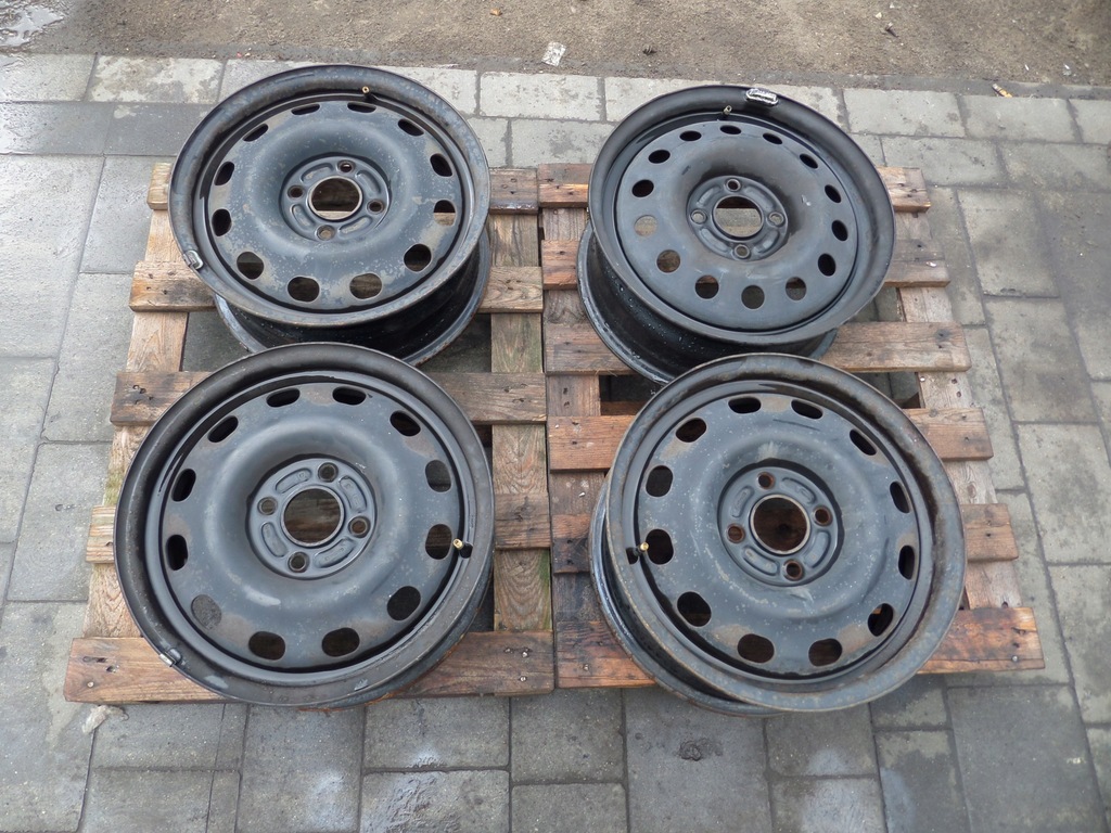 FELGA STALOWA FORD R15 4X108 6JX15X49.5 2150815 - 11350784551 ...