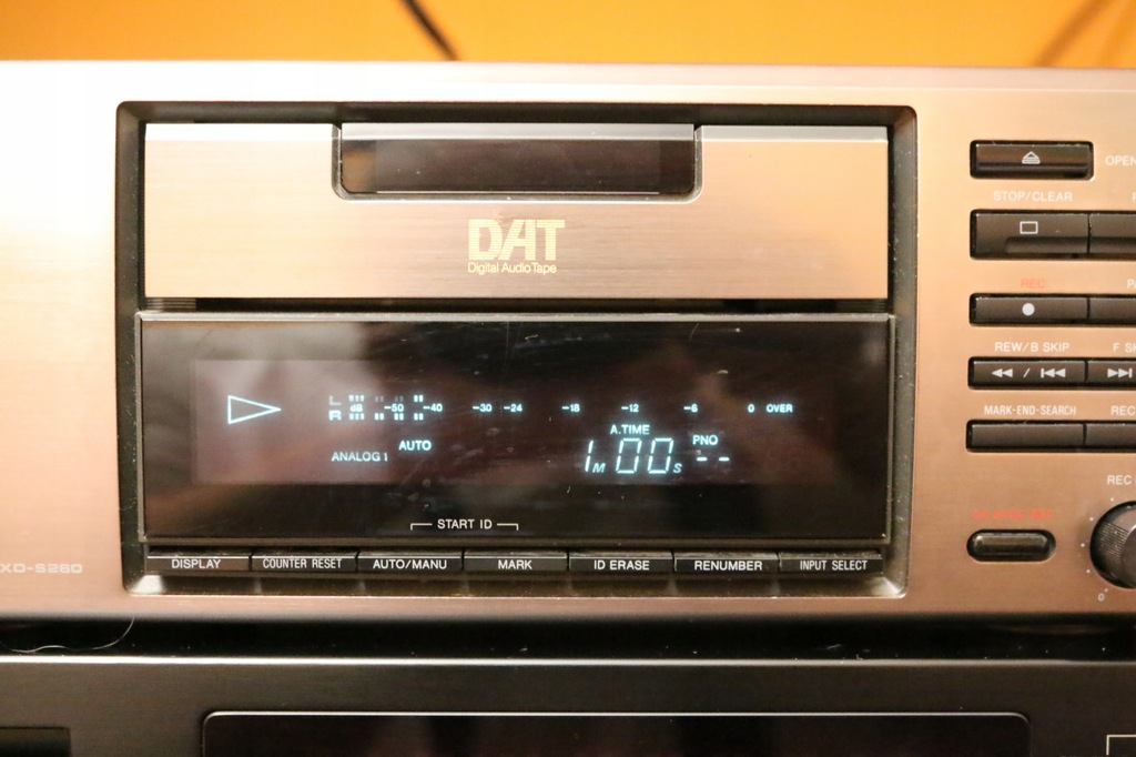 Magnetofon DAT AIWA XD-S260 Uszkodzony - 13009905975 - oficjalne archiwum Allegro