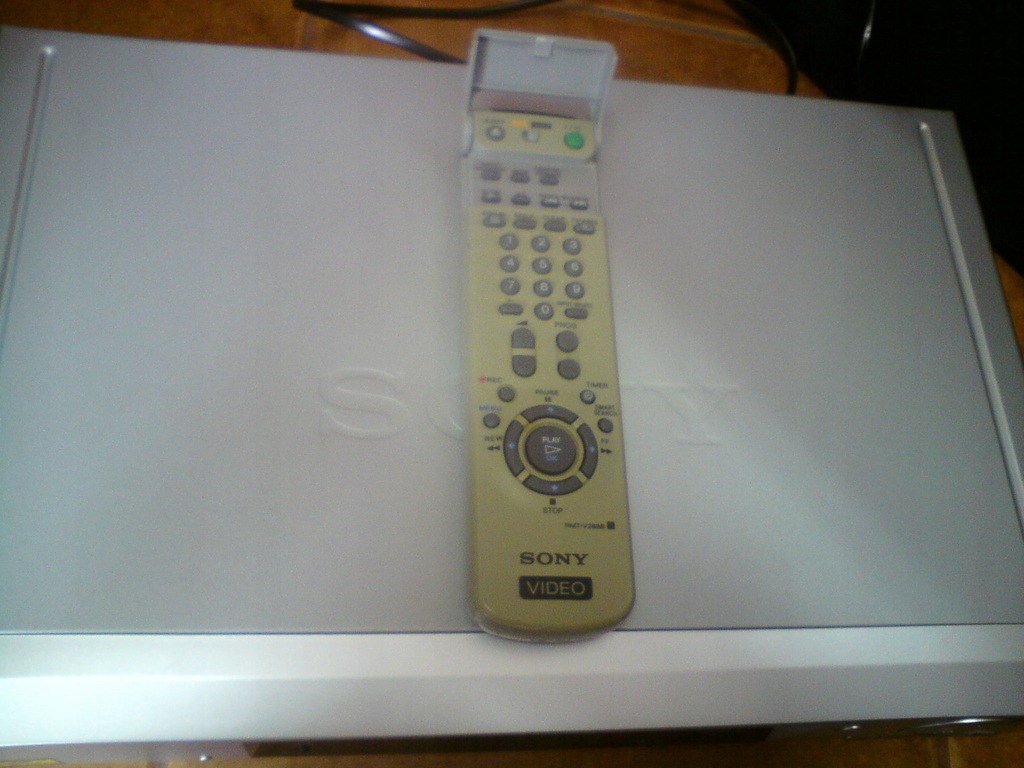 Купить Видео VHS Sony SLV-SE710 стерео + пульт ДУ: отзывы, фото и ...